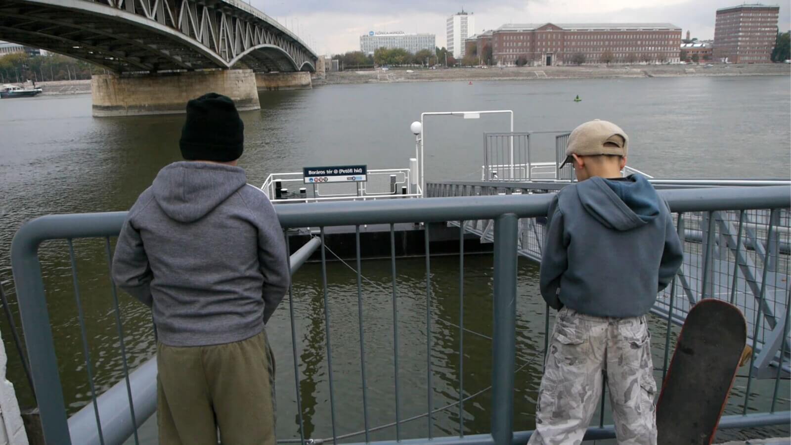 Bálint Révész and Dávid Mikulán’s Kix (2024) – East European Film Bulletin